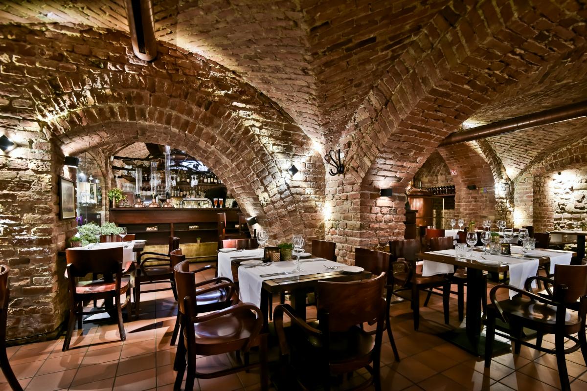 Kur pavalgyti Kaune: Geriausi restoranai ir kavinės - Apkeliauk.lt