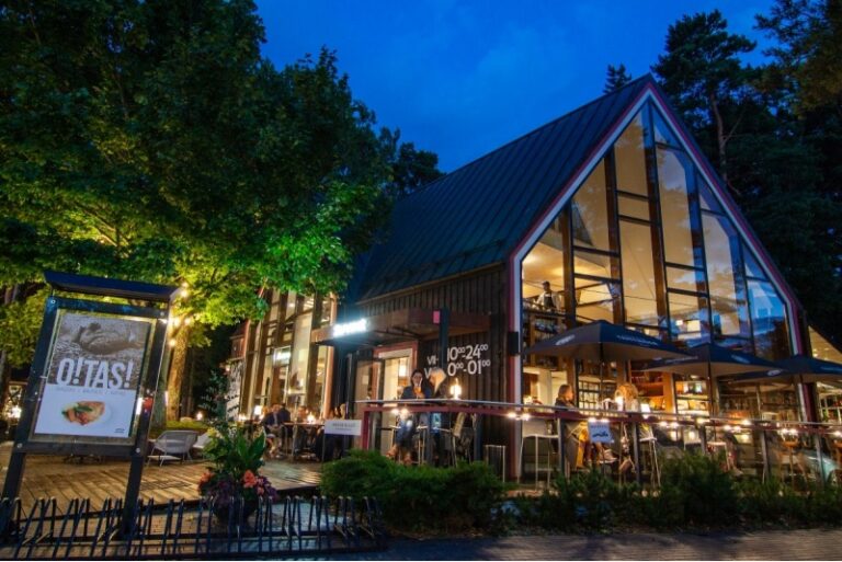 Kur pavalgyti Palangoje: Geriausi restoranai ir kavinės - Apkeliauk.lt
